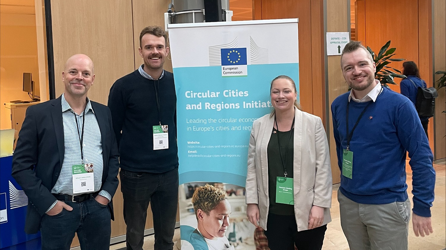 Mikkel og Mikael fra Skive tog til Bruxelles for at udvikle kompetencer og deltage i stor ...